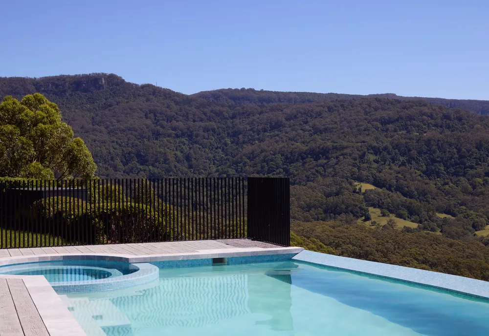 The South Coast's Best Luxury Accommodation | Book Today!