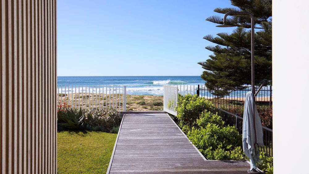 Luxury Holiday Home Accommodation Australia | Contemporary Hotels