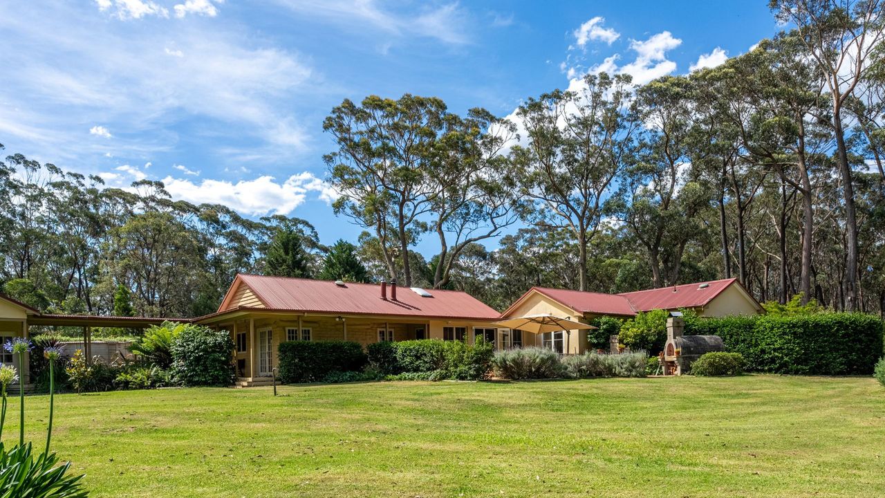 Balmaghie | Bundanoon | Holiday Rental Specialists