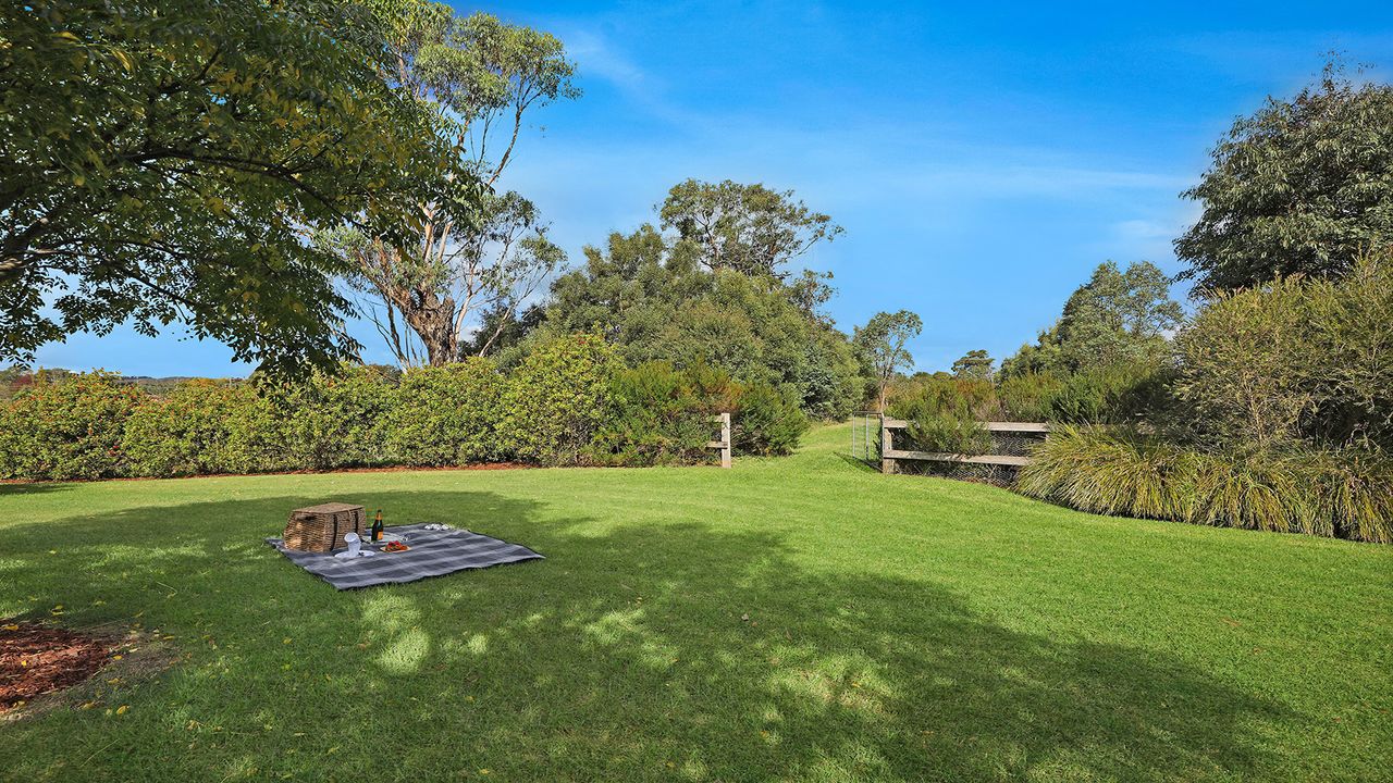 Albert Fields | Bowral | Holiday Rental Specialists