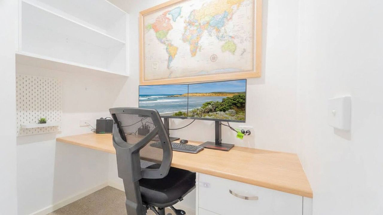 Parkland Garden Retreat | Maiden Gully | Holiday Rental Specialists