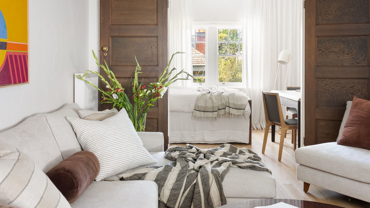 Parkside Escape in Middle Park in Middle Park | Property Mums