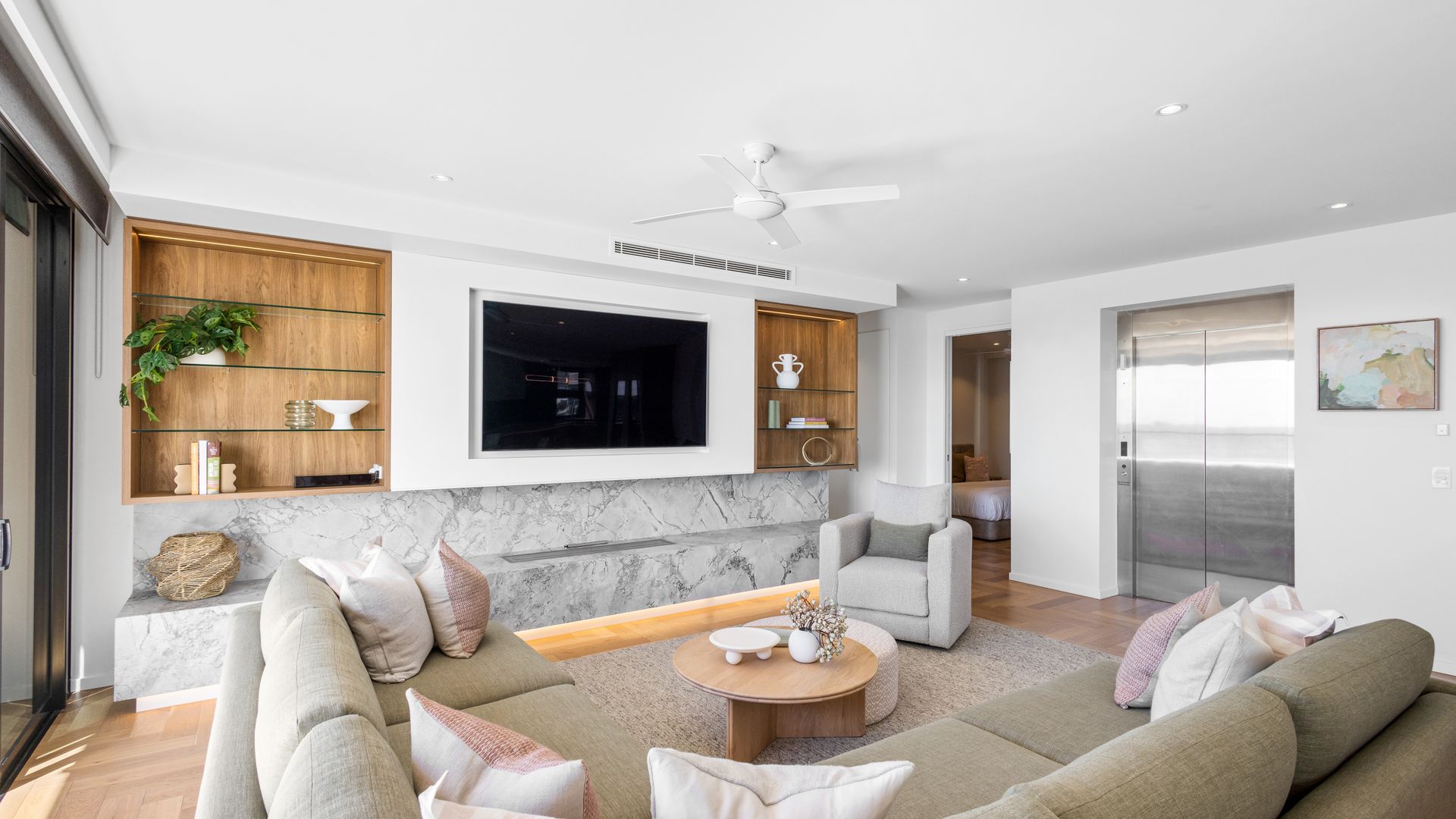 Penthouse First Bay Coolum - Prestige Holiday Homes