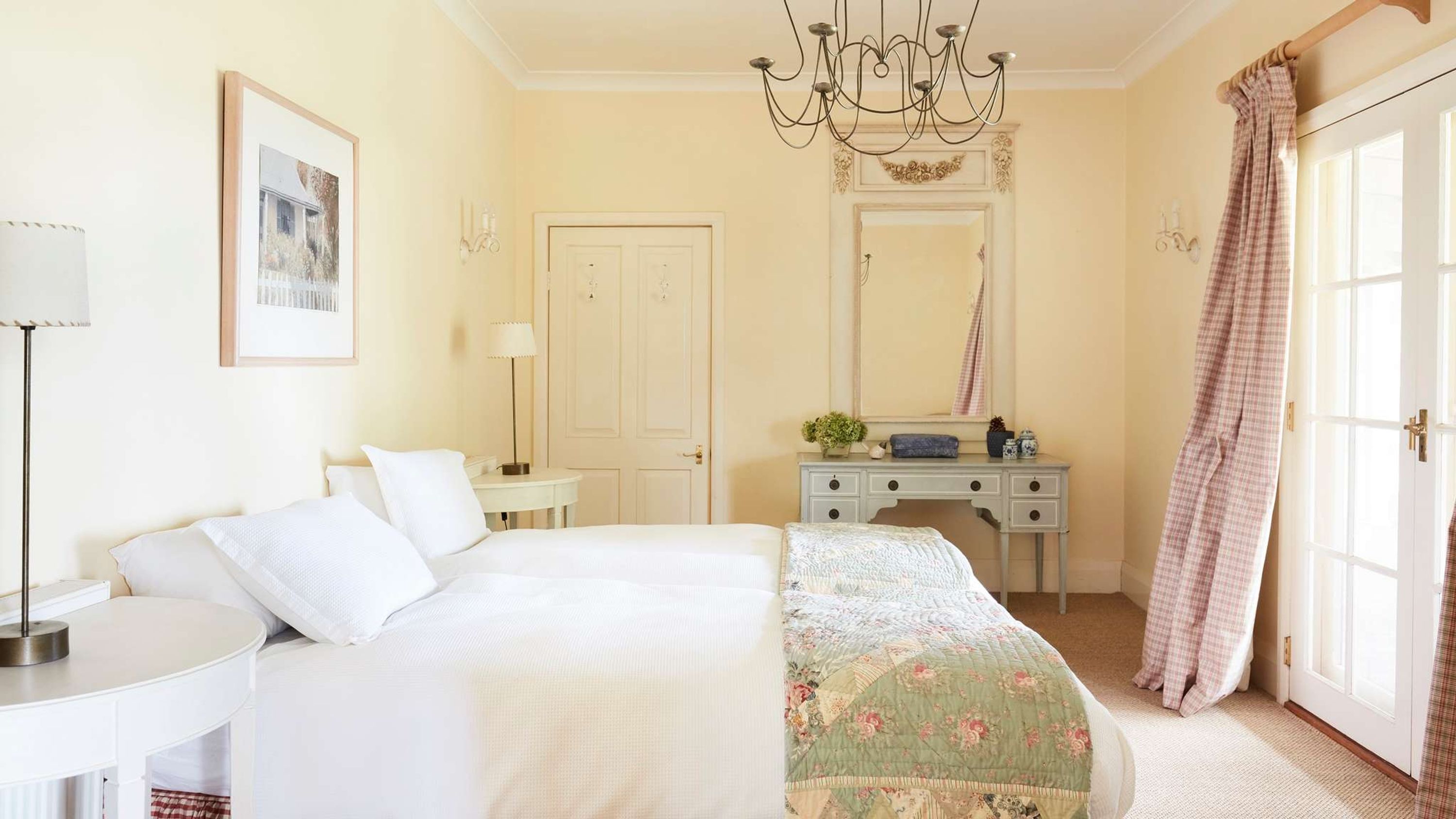 Springfield Farm | Contemporary Hotels