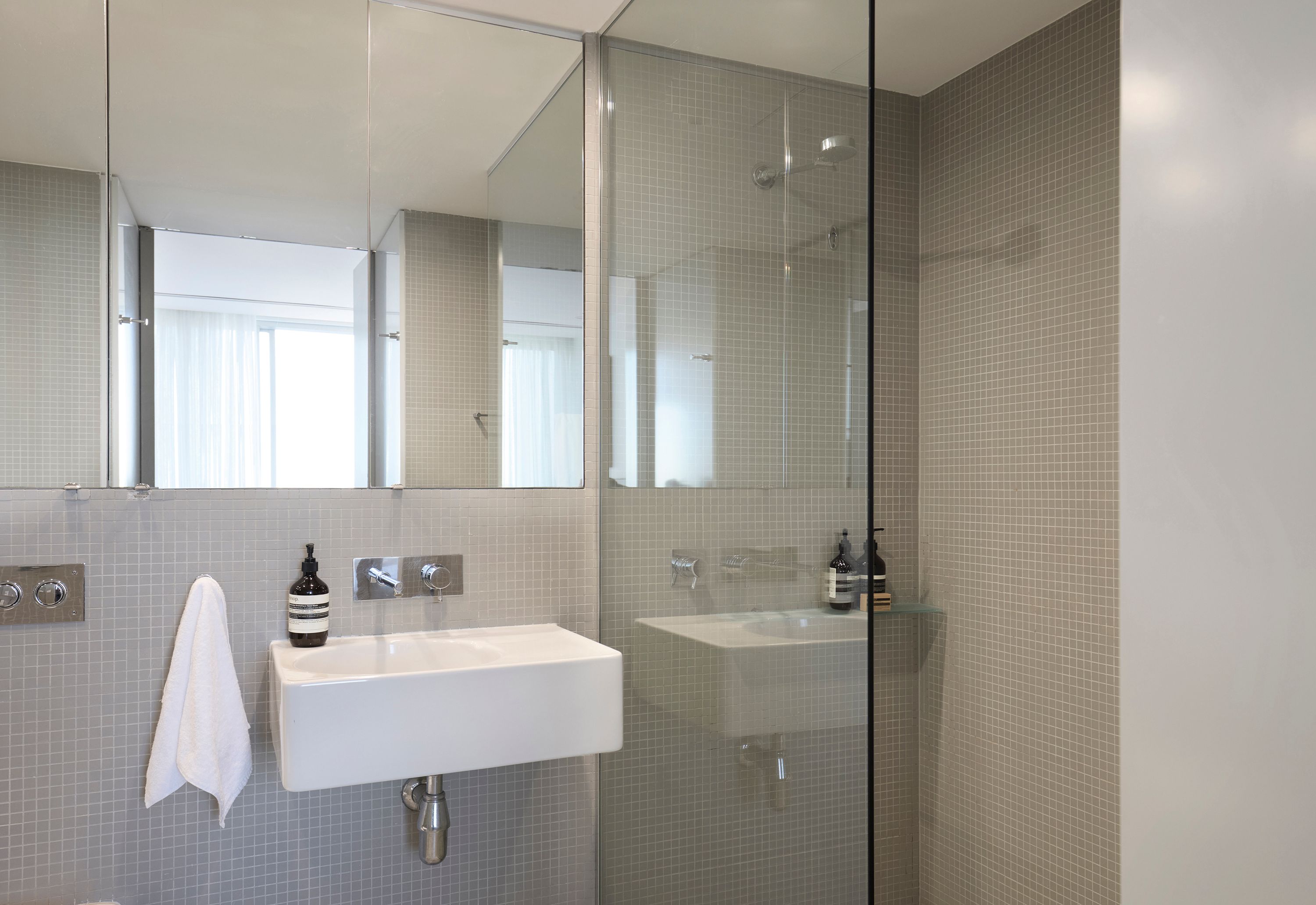 Sky Pad | Contemporary Hotels